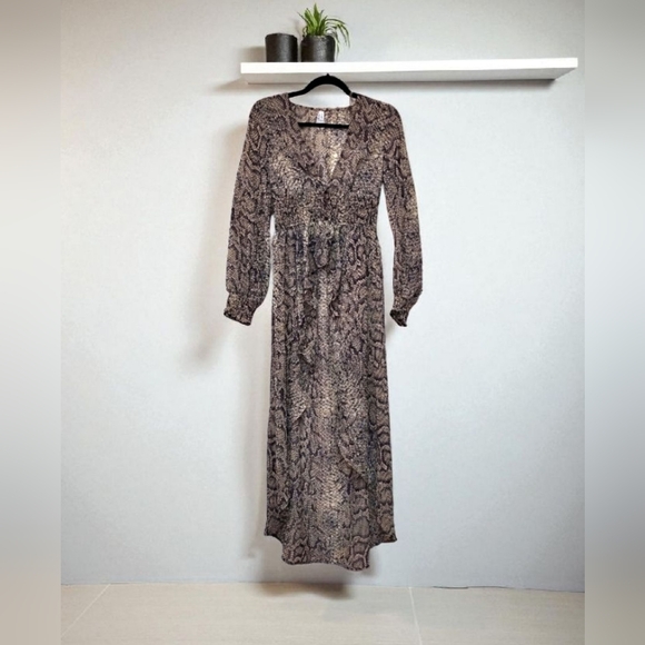 Live 4 Truth | Dresses | Live 4 Truth Sheer Snake Skin Open Front ...